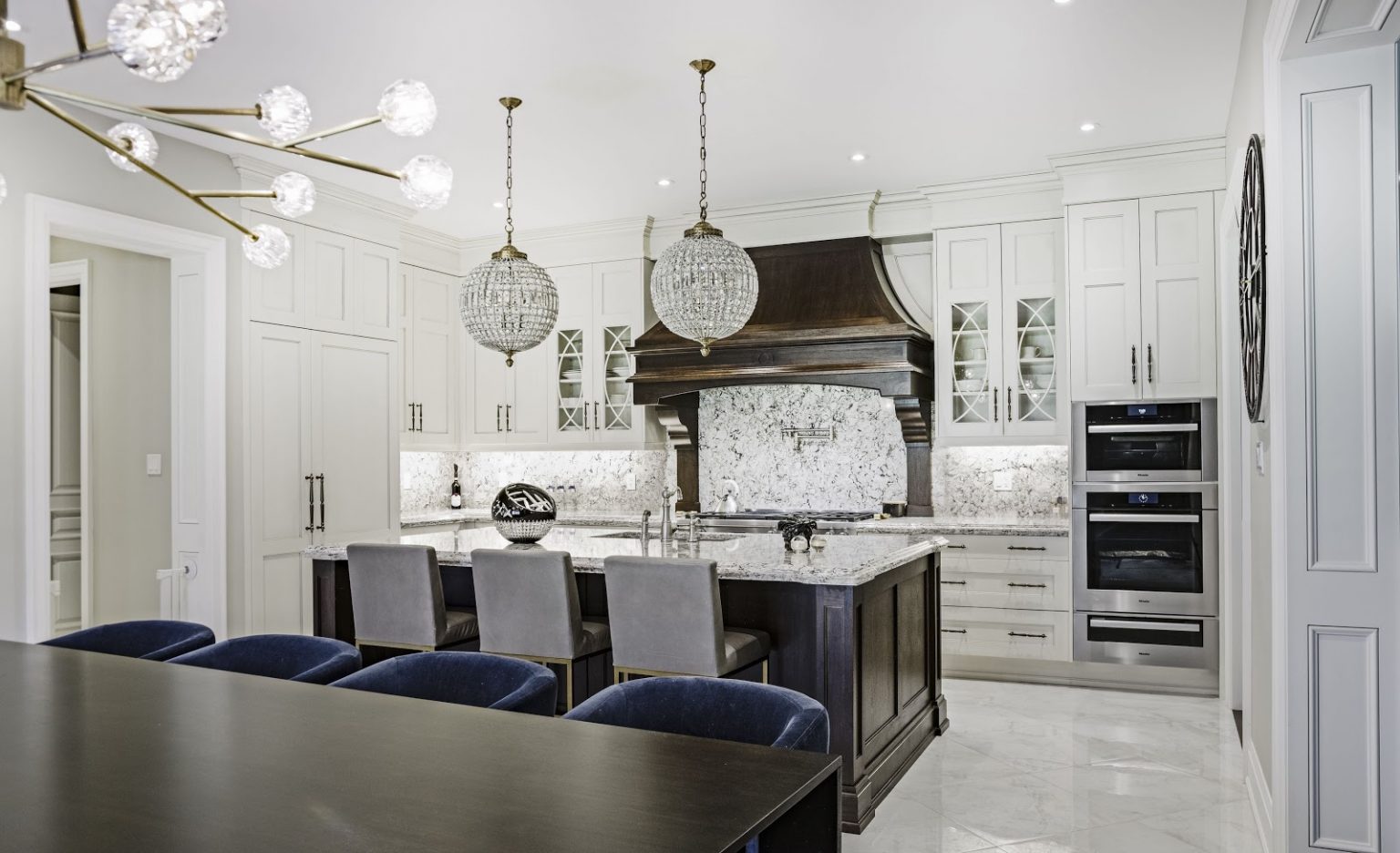 Kitchen Design: the Simple Range Hood Style Guide | Irpinia Kitchens